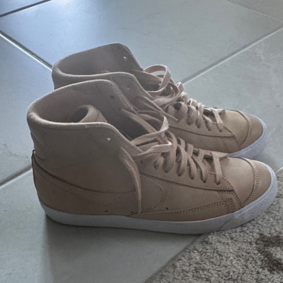 Nike | Shoes | Nike Tan Hightop Sneakers | Poshmark